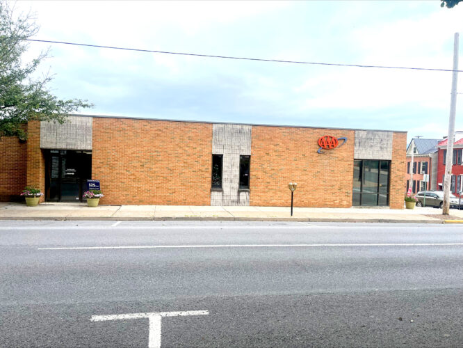 Lewistown AAA branch closes doors | News, Sports, Jobs - The Sentinel